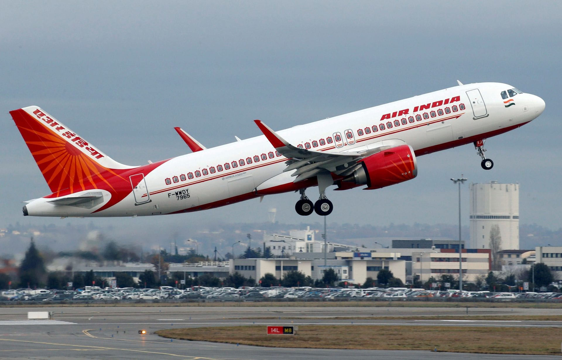 Air India opens bookings for domestic route from May 4, int'l June 1 ...