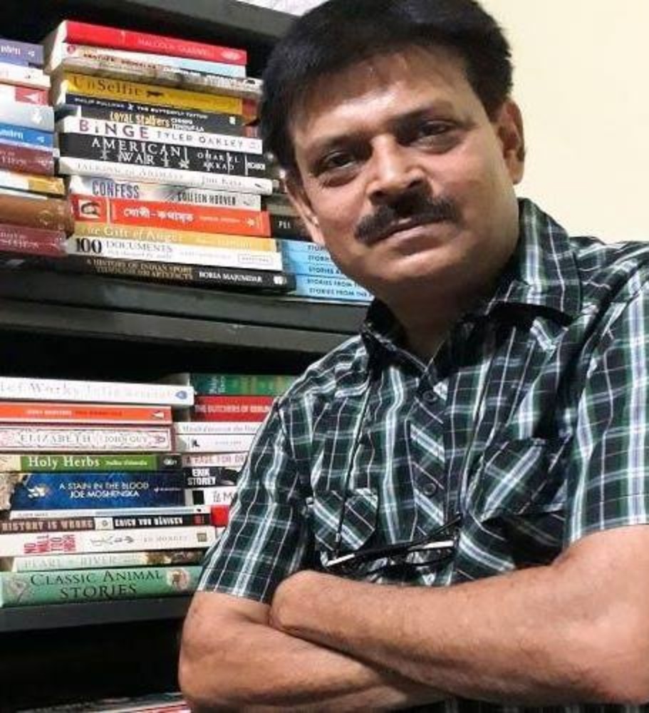 It’s time to go digital as Kolkata's ‘book man’ too is staying home ...