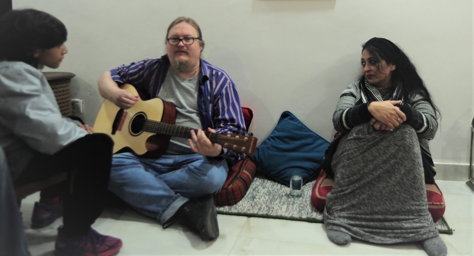 Eric Deaton opens up on his love for Jagjit Singh, Pandit Ravi Shankar ...