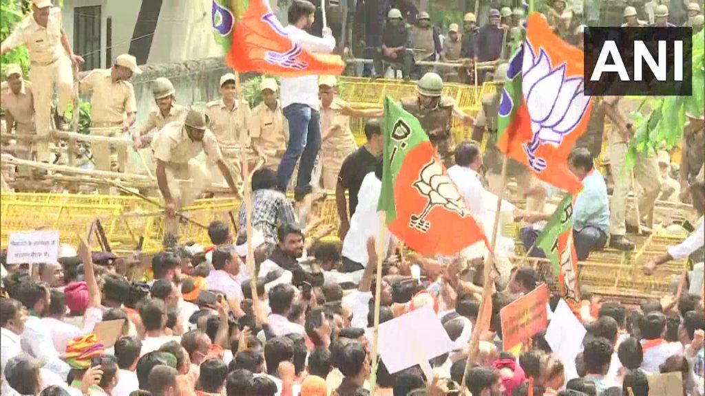 BJP holds massive protest in Jaipur over cattle deaths due to lumpy ...