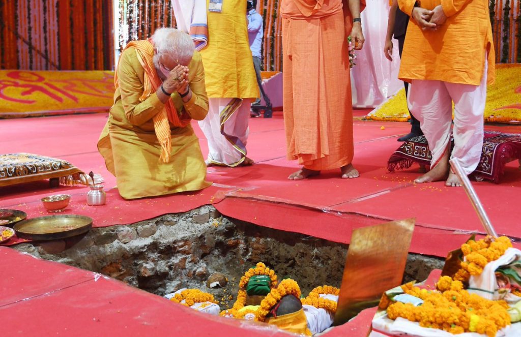 Modi inspects construction of Ram Temple at Ayodhya, takes part in ...
