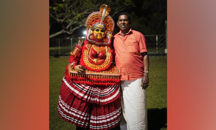 How Seetha Sathish burnt the Thirayattam dance floor reducing gender ...