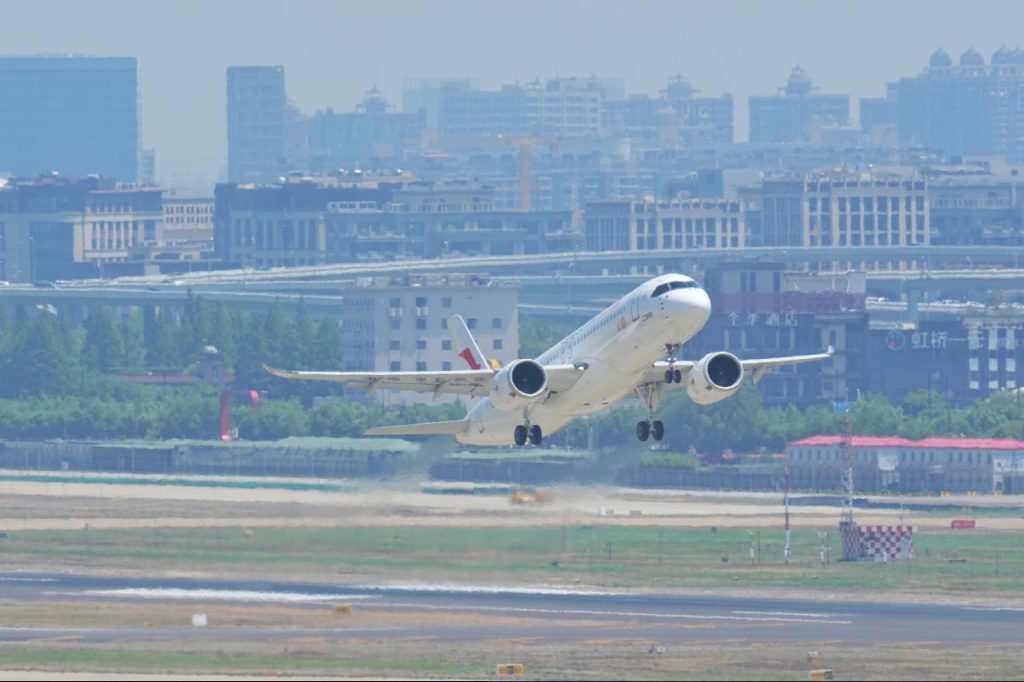 China's first domestically developed jet makes its maiden commercial flight
