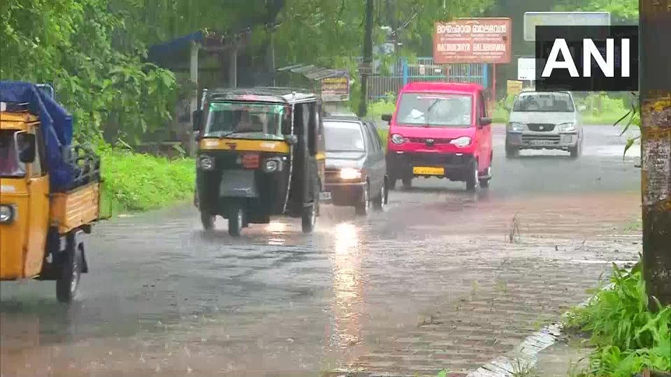 Incessant heavy rains continue in Kerala; red alert for Idukki district