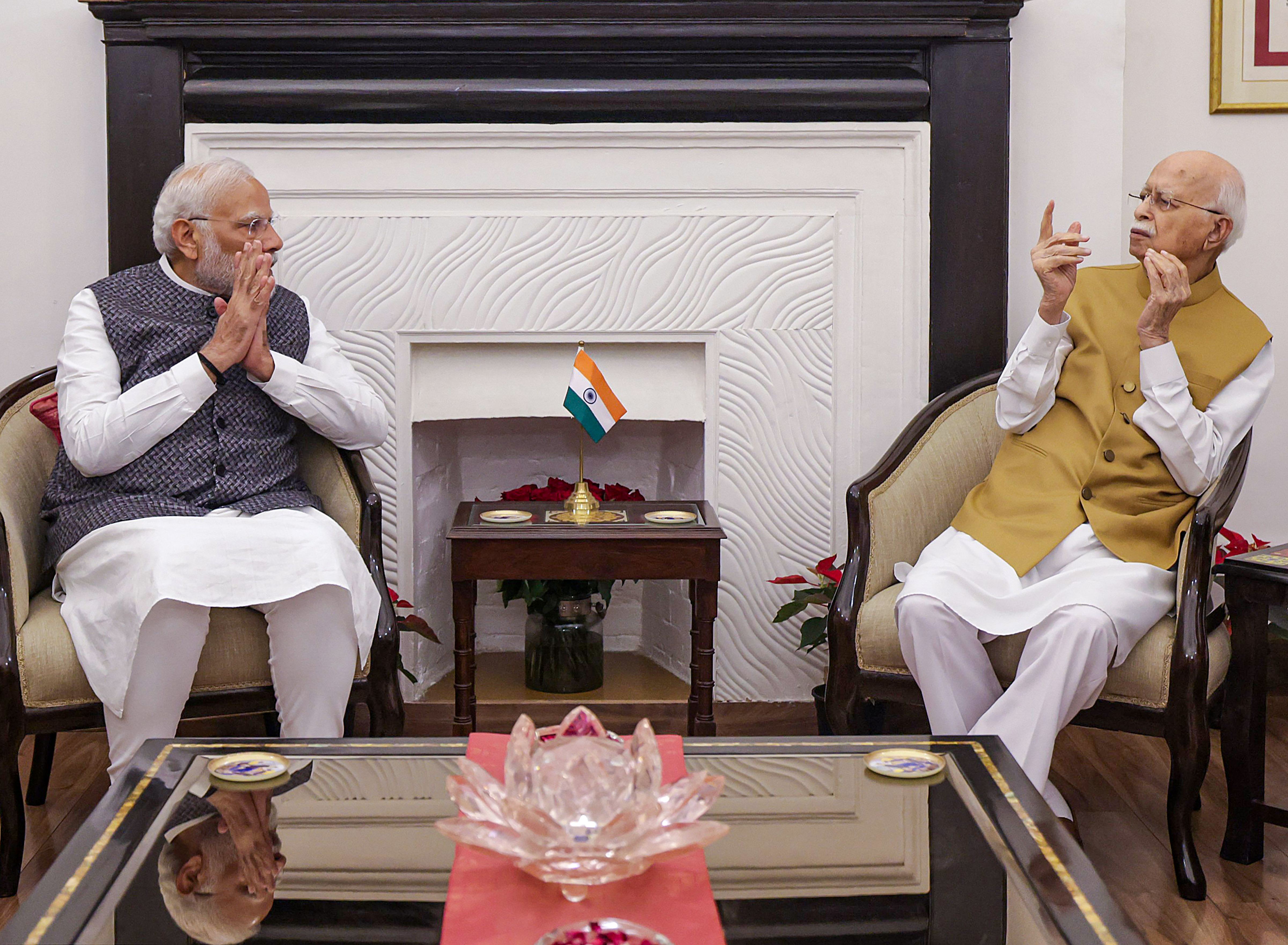 PM Modi, Shah, Rajnath visit Advani to wish him on his birthday