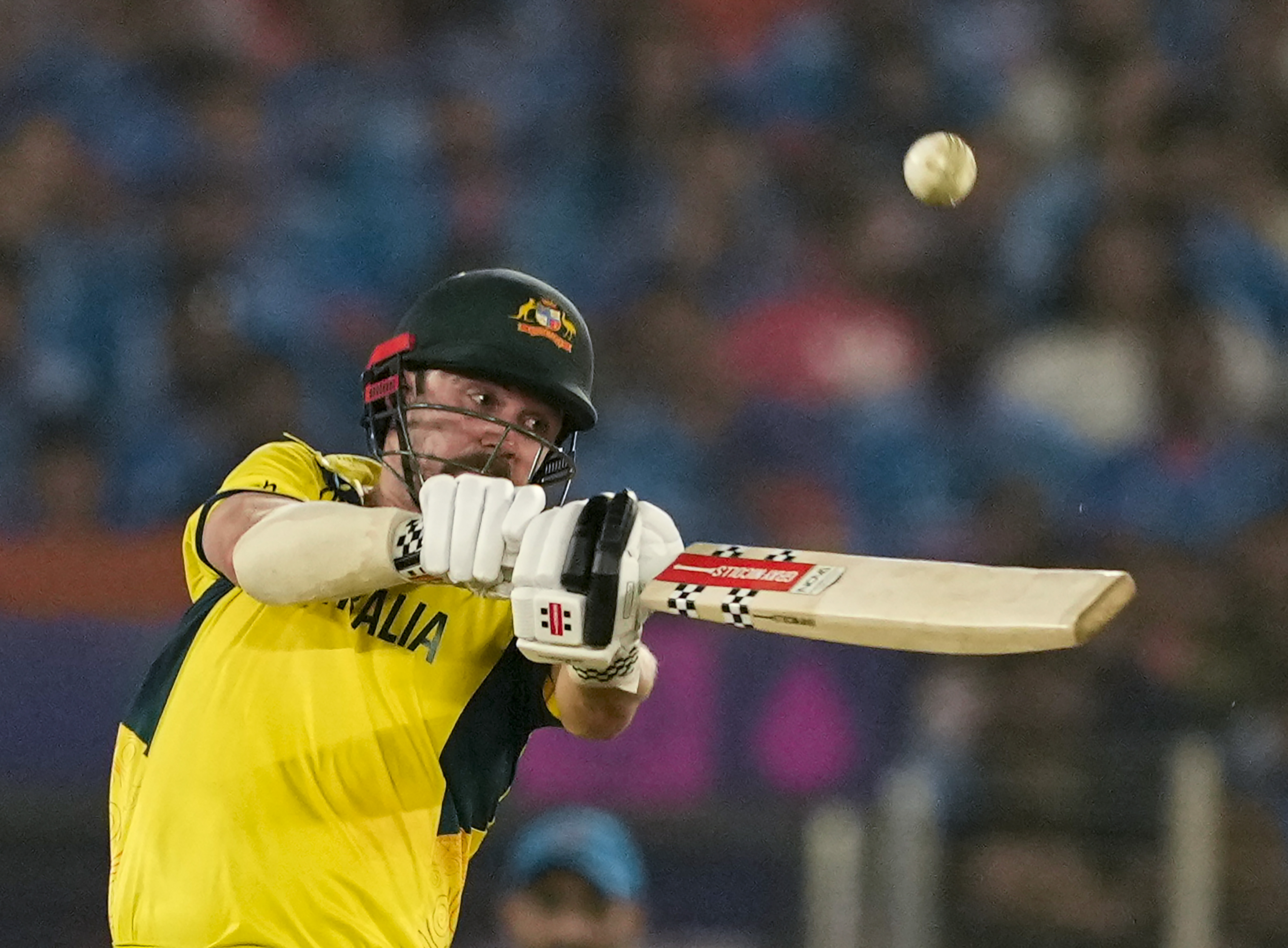 After WC final loss to Australia, Indian fans abuse, threaten Maxwell ...