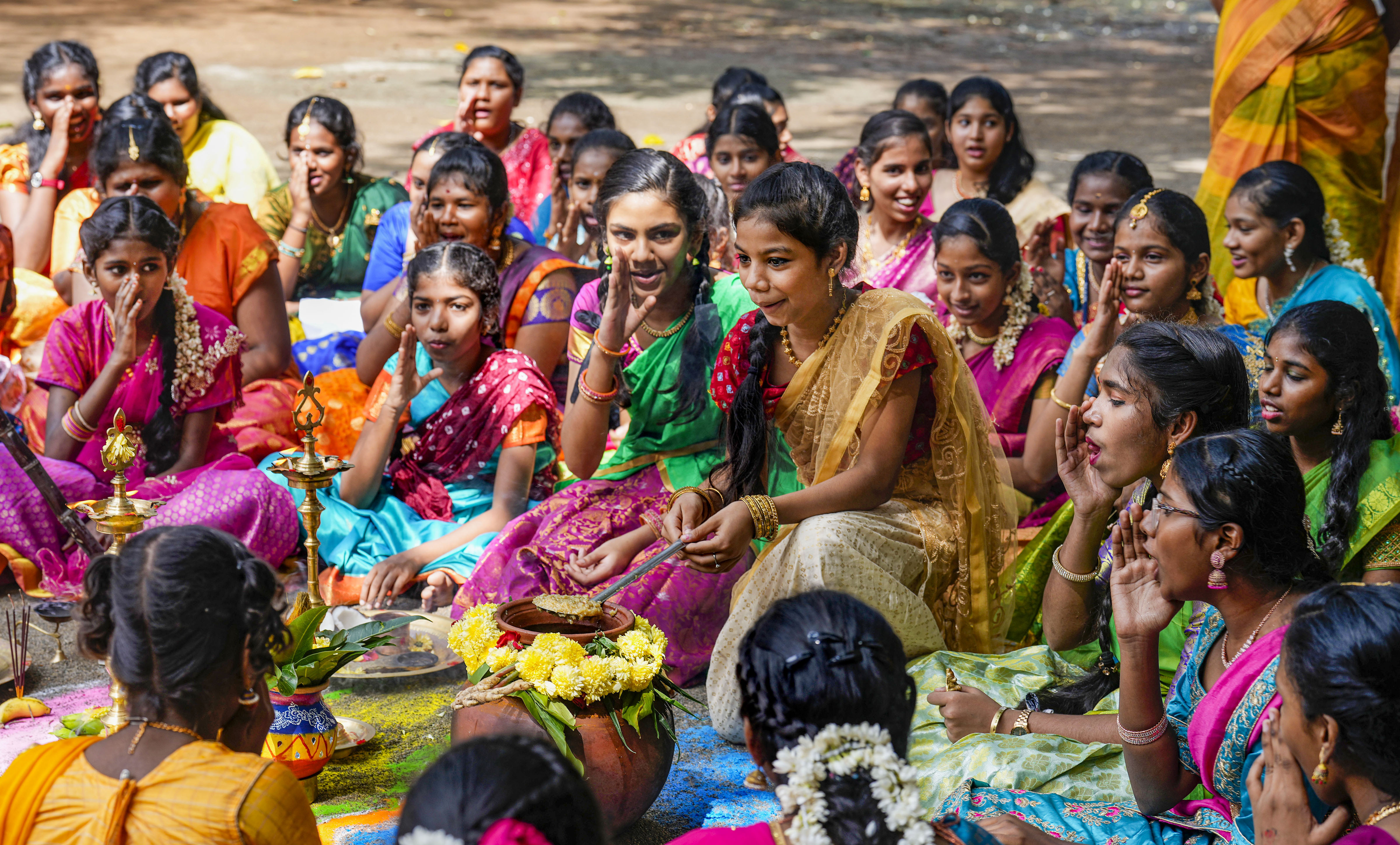 Pongal celebrated in Tamil Nadu with fervour; Governor Ravi, CM Stalin ...