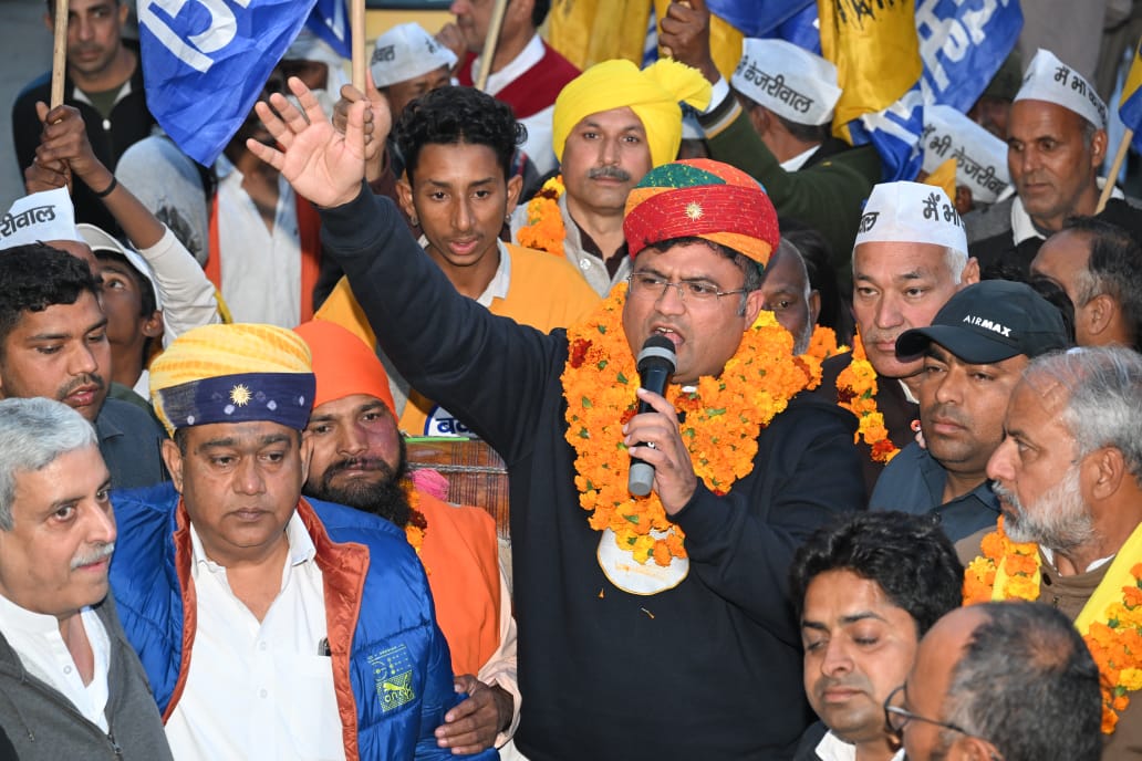 Ashok Tanwar, who quit AAP, joins BJP in presence of Haryana CM Khattar