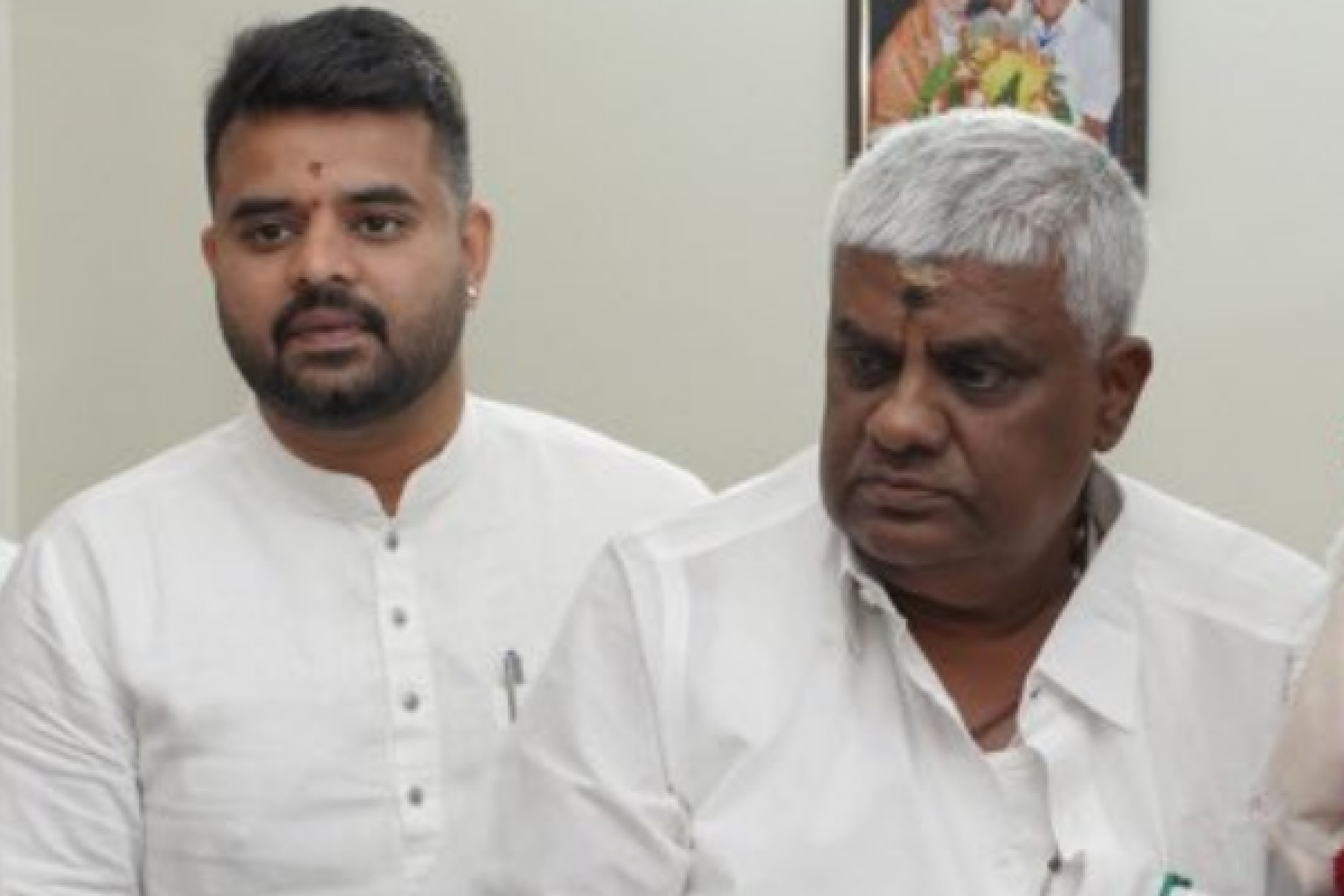 Karnataka: SIT files charge sheet against JD(S) MLA HD Revanna, former ...