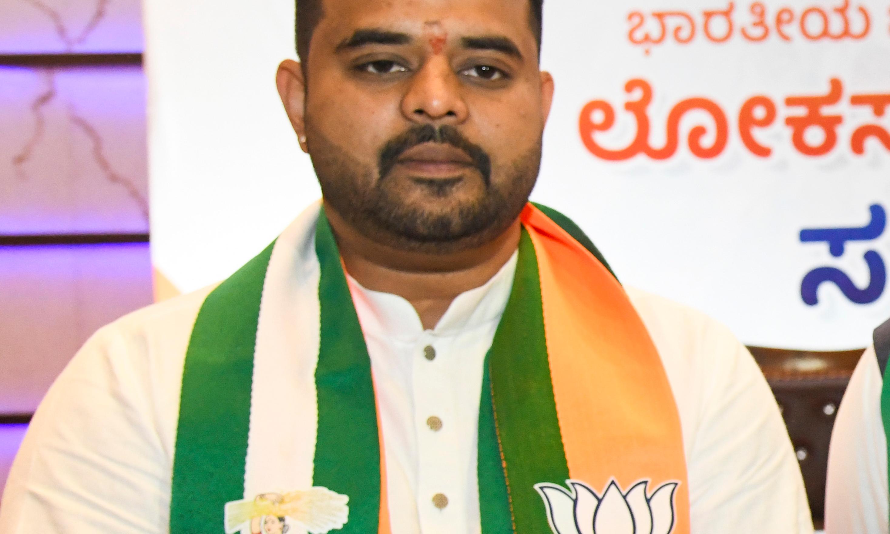 Prajwal Revanna case: No progress in SIT probe as women victims refuse ...