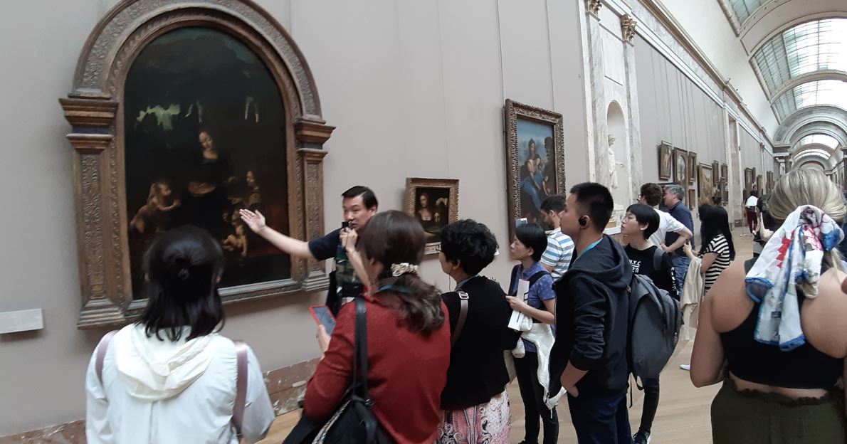 Louvre heist: French minister says robbers were experienced, well-prepared