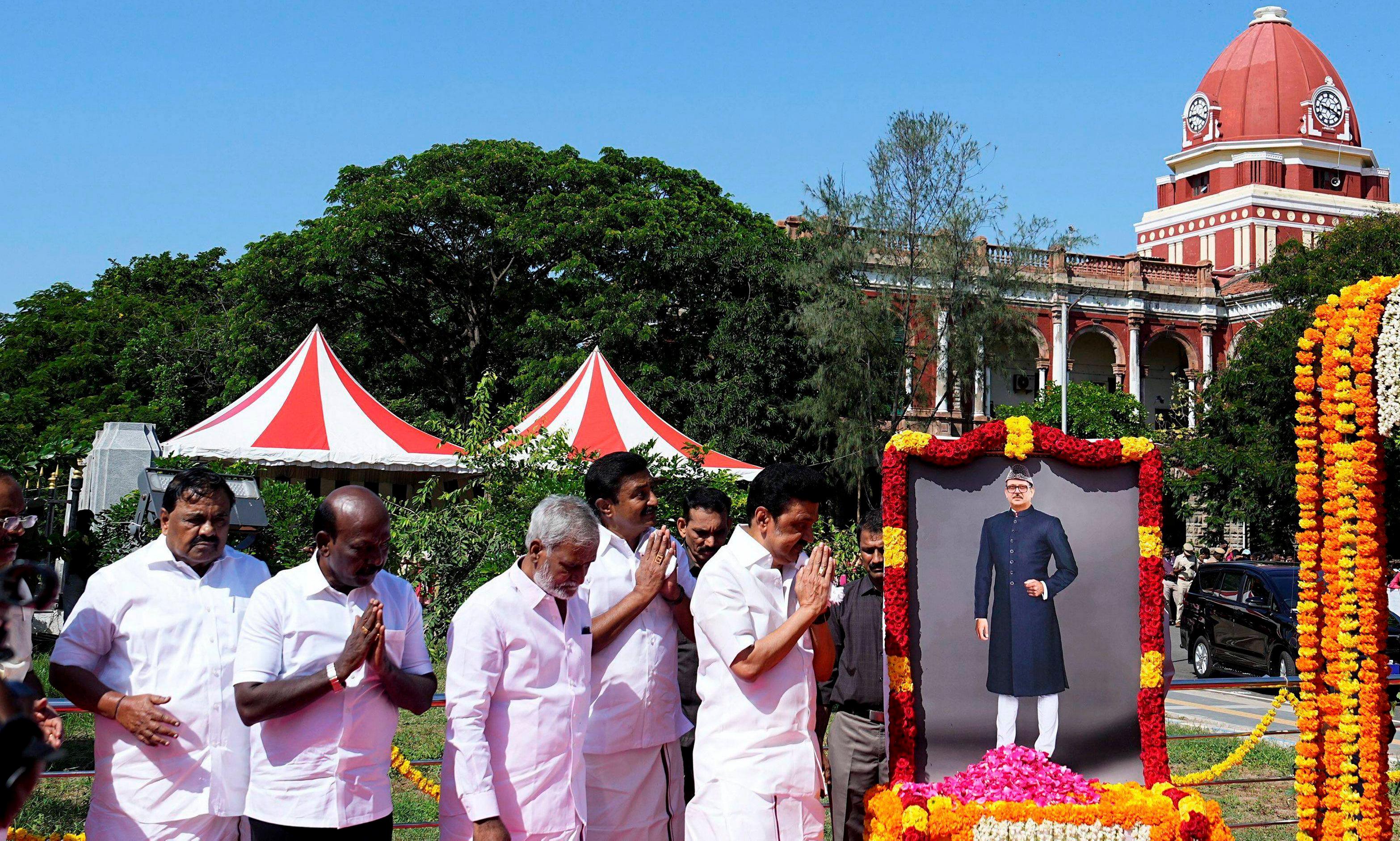 TN Assembly urges Centre to take up caste-wise census