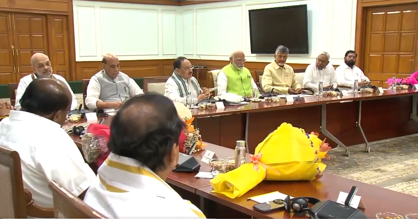 Govt sets up Cabinet committees on security, economic and political ...