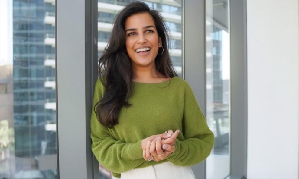 This investment banker became a YouTuber, now earns 4 times her salary