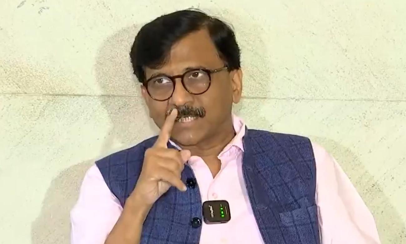 'No alliance, only emotional talks': Sanjay Raut on Raj-Uddhav ...
