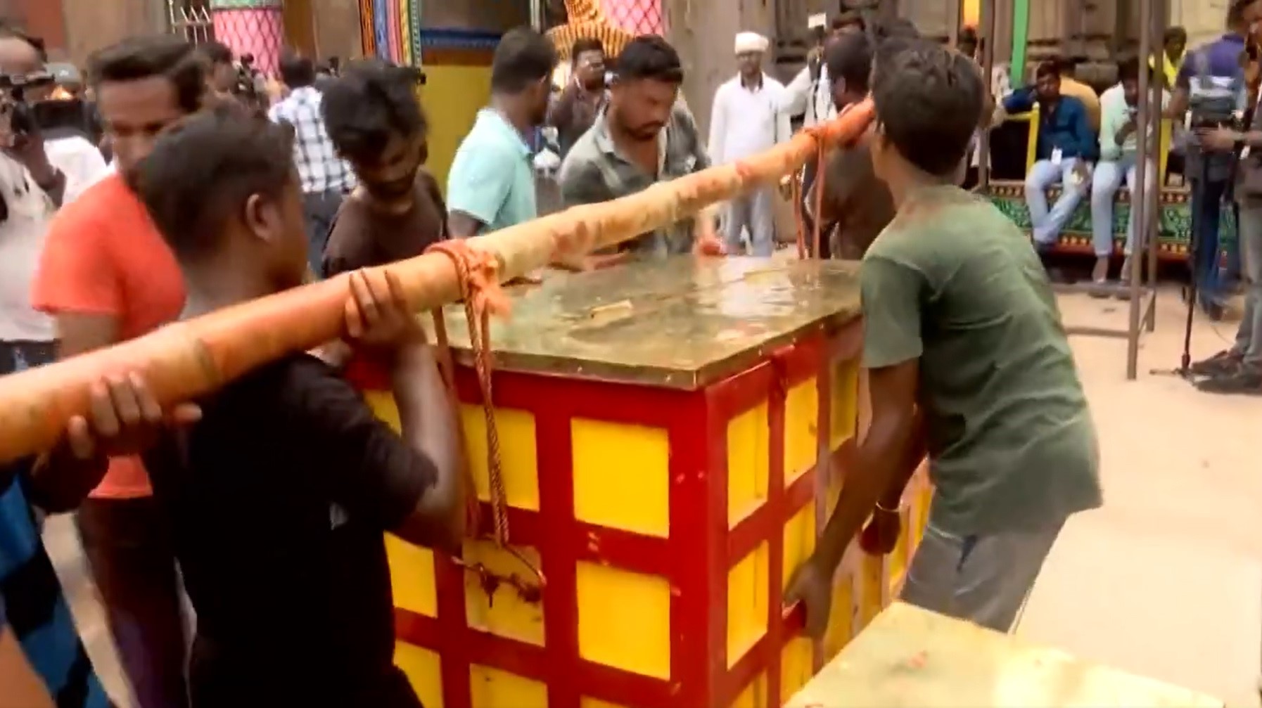 ASI starts Puri Jagannath temple's 'Ratna Bhandar' inspection
