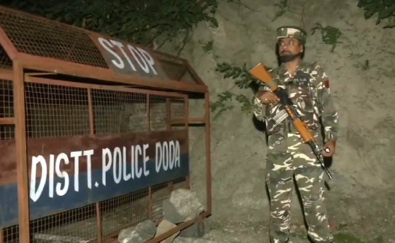 J&K: 4 Army personnel including officer killed in gunfight with ...
