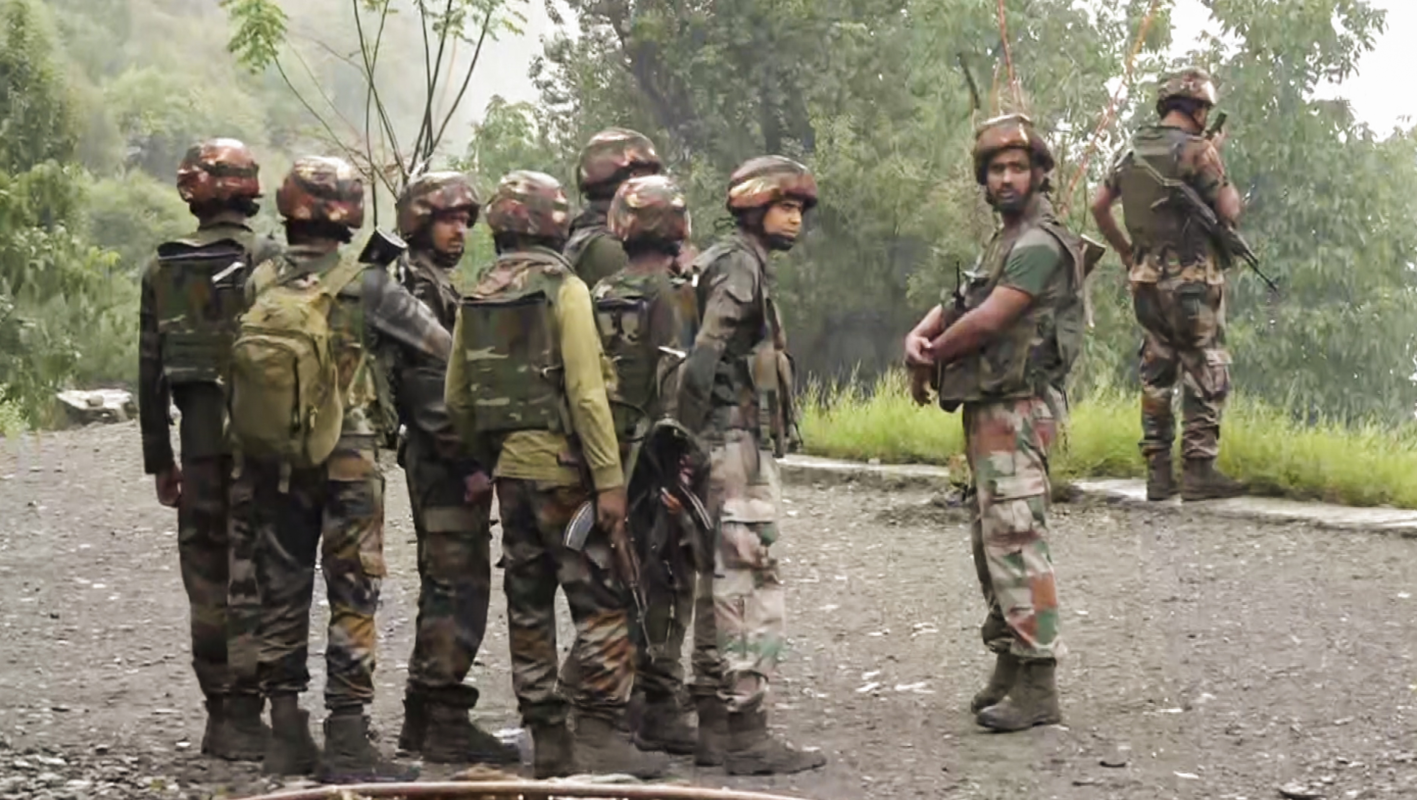 Two terrorists gunned down as army foils infiltration bid in Baramulla