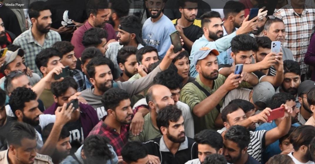 JK polls: Ground Report | Will Engineer Rashid emerge as kingmaker or ...