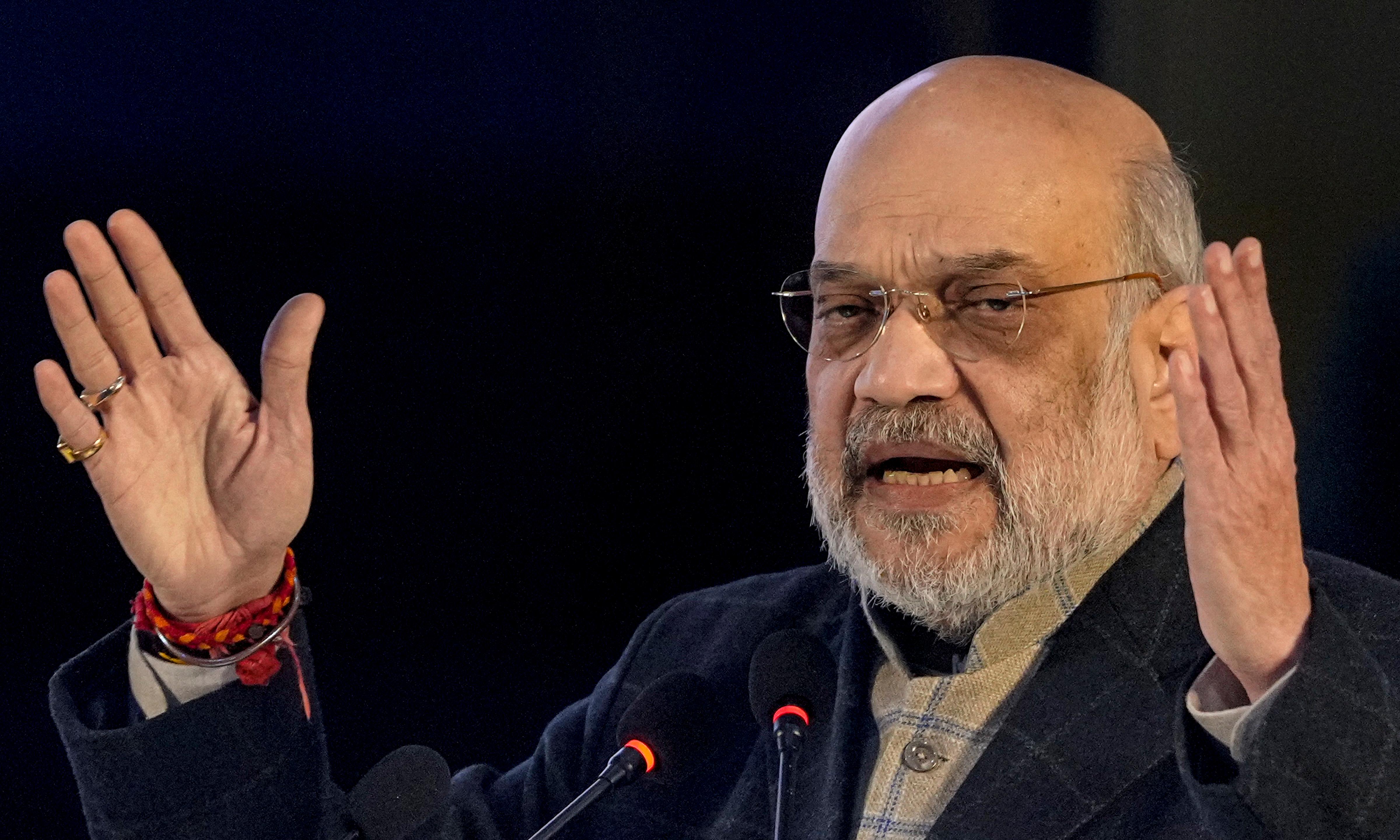 Kejriwal built 'sheesh mahal' for self instead of infra for Delhi: Amit ...