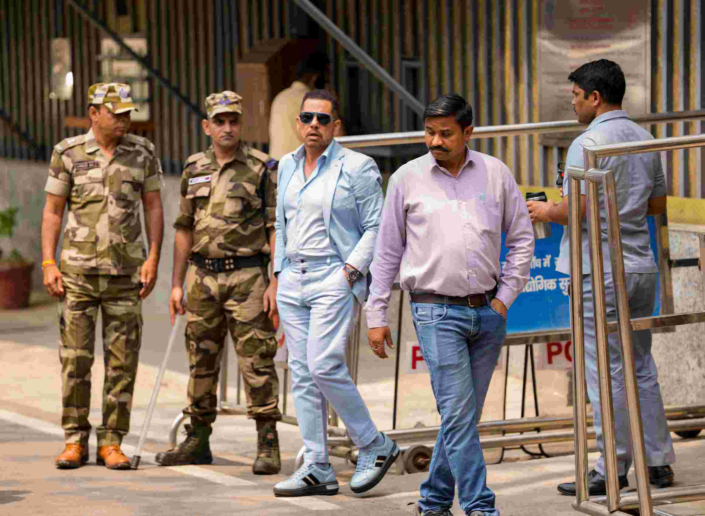 ED grills Robert Vadra for 5 hours for second day in a row