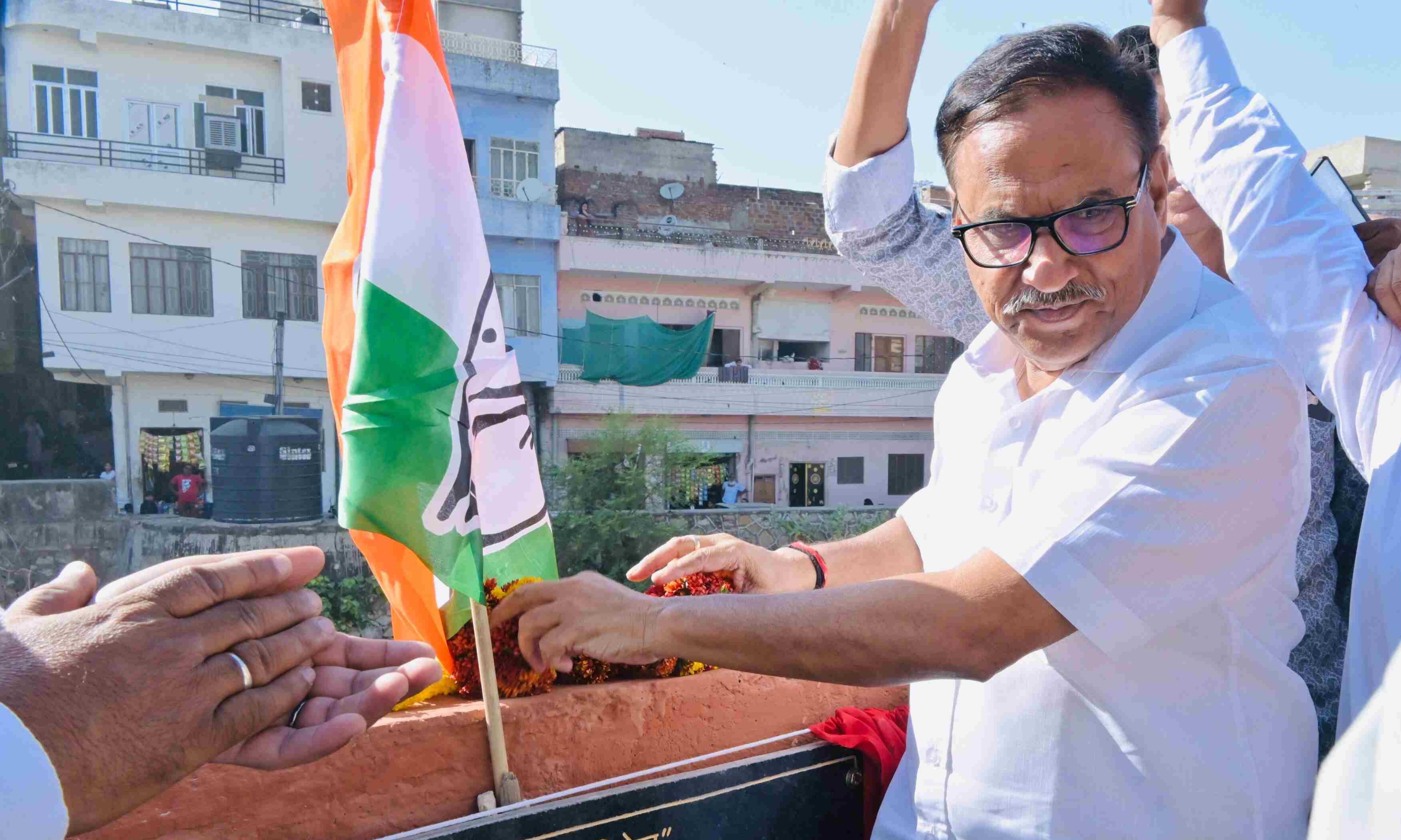 ED arrests ex-Rajasthan minister Mahesh Joshi in PMLA case