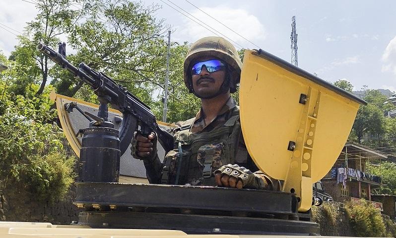 Pak troops resort to unprovoked firing in 8 forward sectors along LoC ...