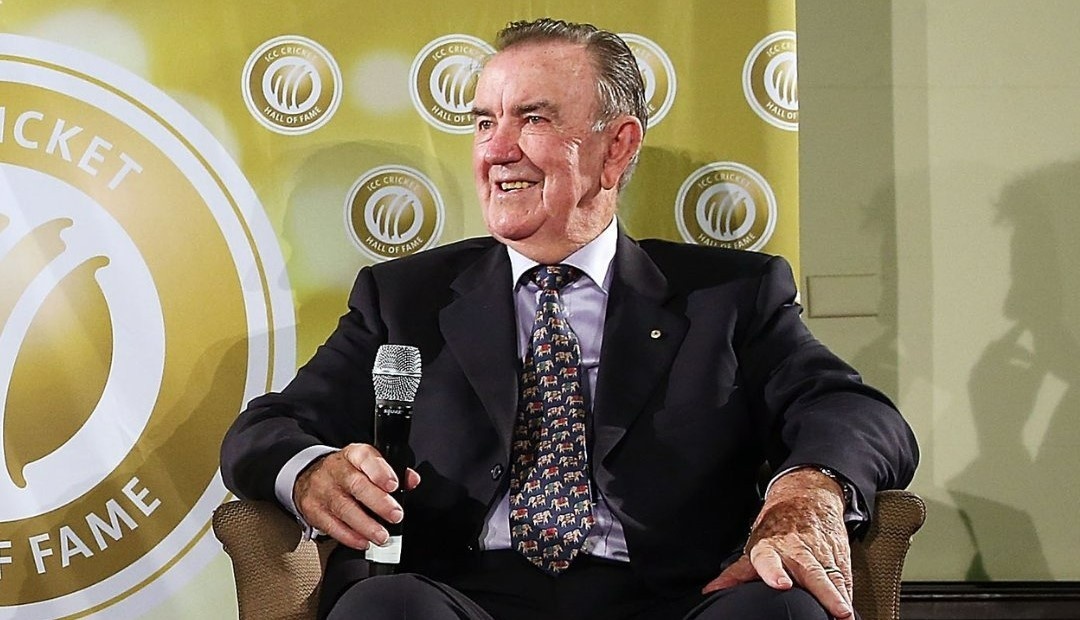 Bob Simpson, ex-Australian captain and coach, dies at age 89