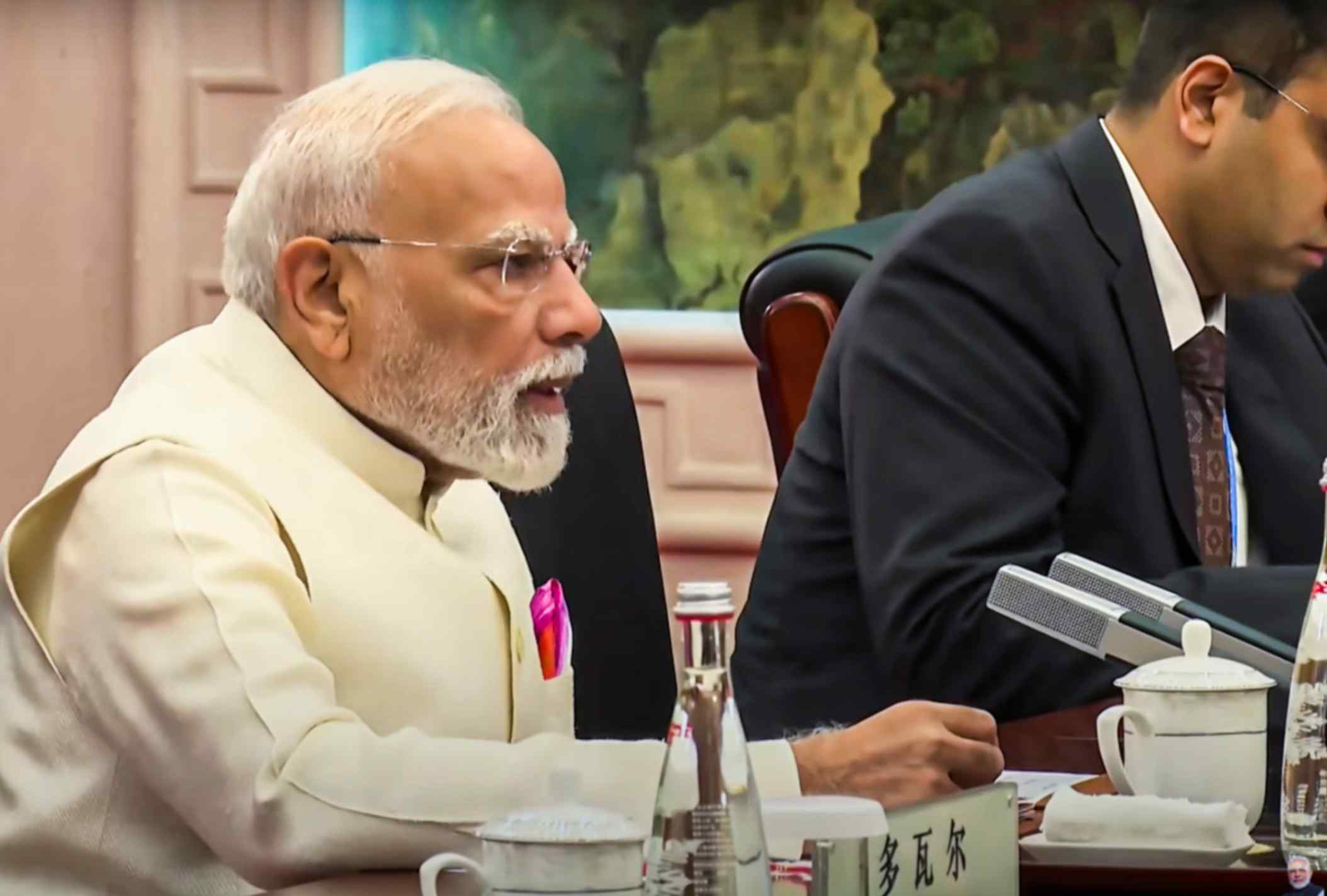 Mann ki Baat: Modi pushes Indians to go 'swadeshi' in festive season ...