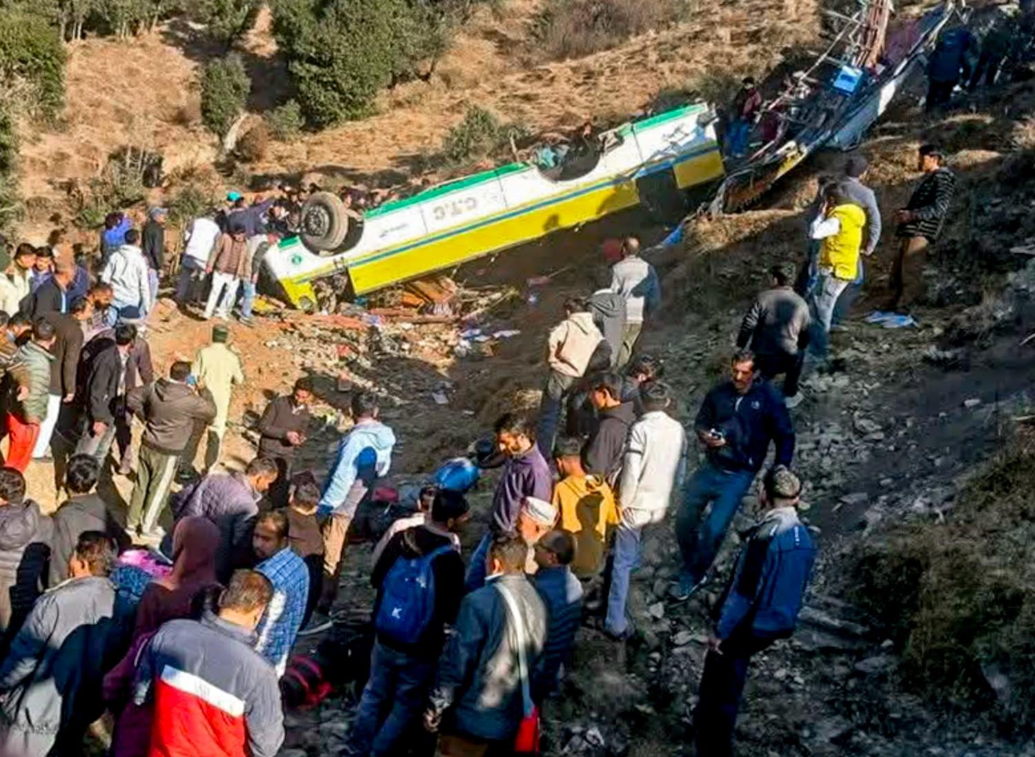 14 killed after bus falls into 500 feet deep gorge in Himachal's ...