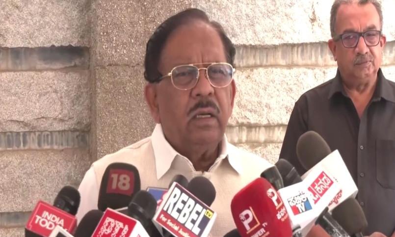 Malayalam Language Bill 2025: Karnataka flags border area concerns