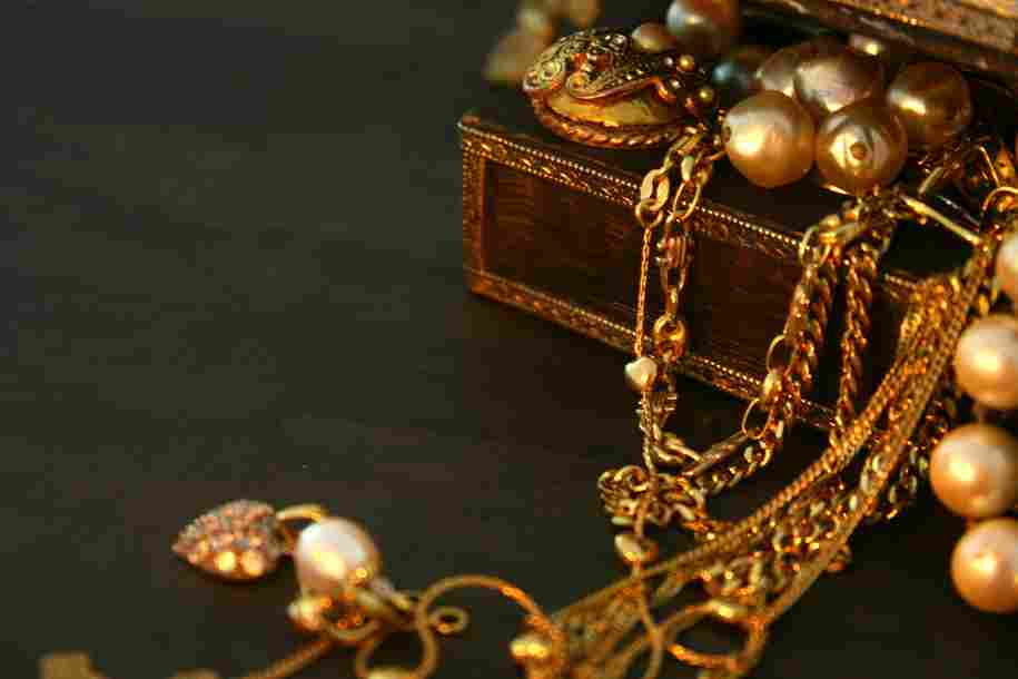 Karnataka begins excavation in Gadag after gold discovery