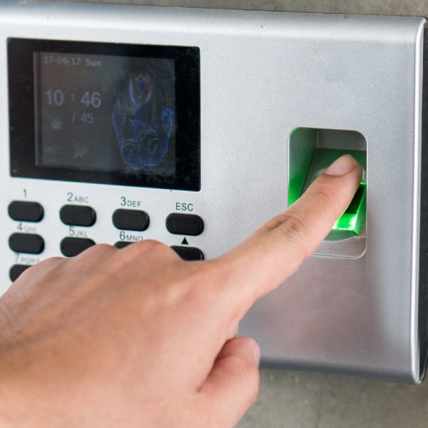 TN govt mandates biometric, face-ID attendance for HRM staff